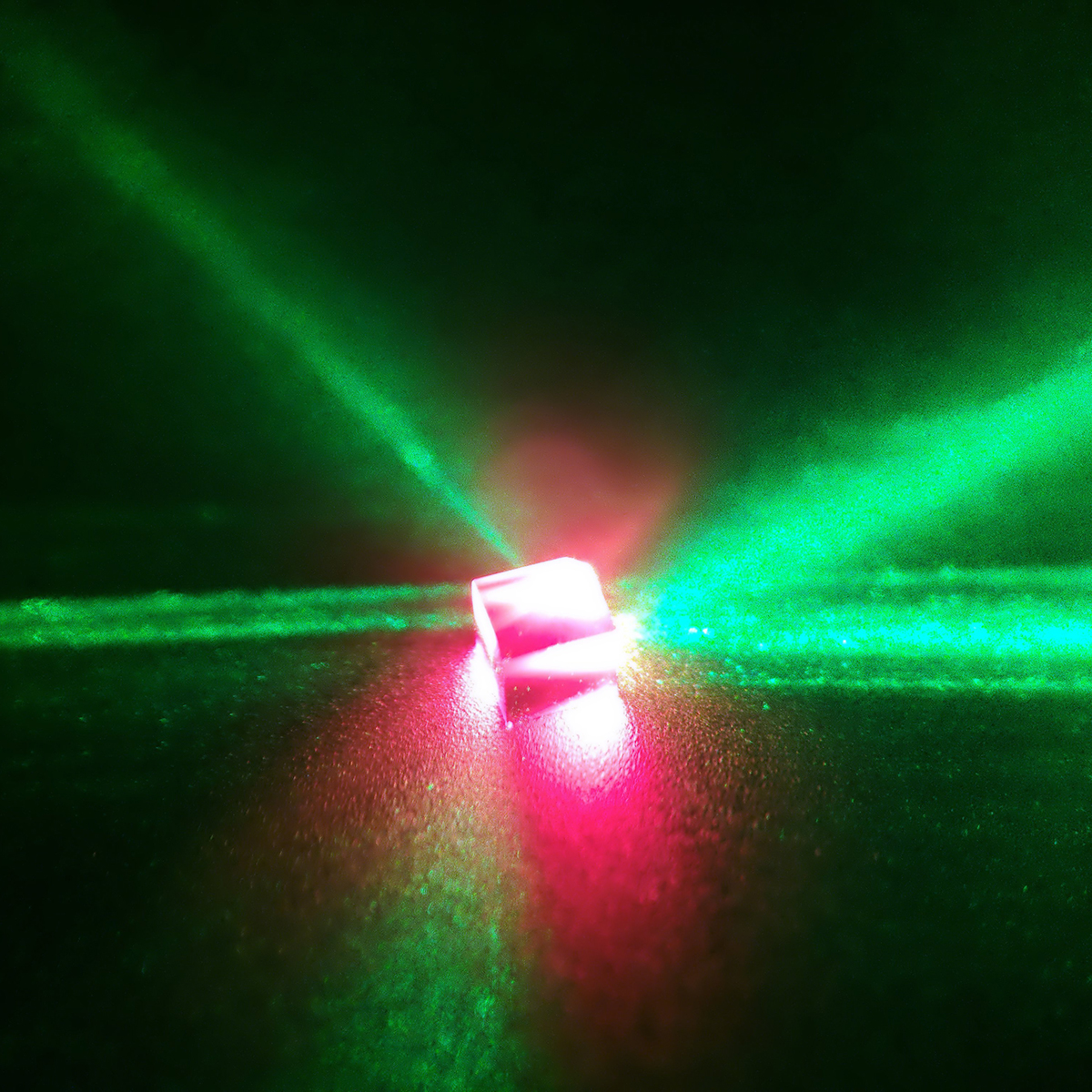 Diamond quantum revolution - The diamond quantum revolution - Element Six Diamond quantum revolution - The diamond quantum revolution - Element Six